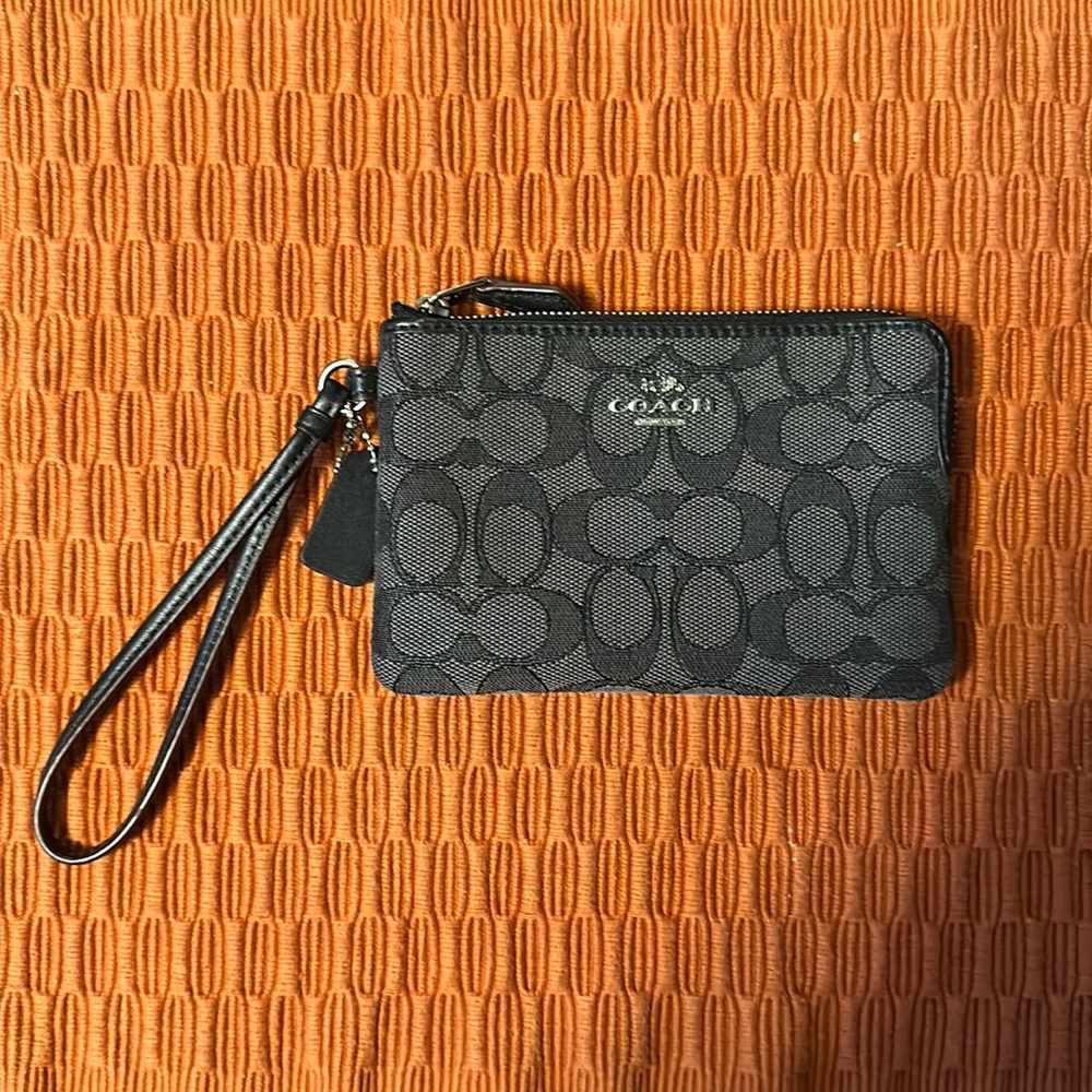 Coach Signature Canvas Grey Wristlet Wallet Nwt - Gem